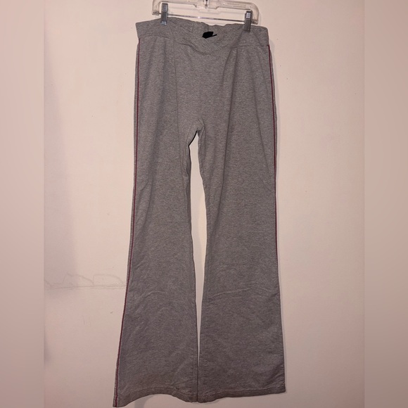 Derek Heart | Bottoms | Y2k Derek Heart Gray With Red Pinstripe Flare ...